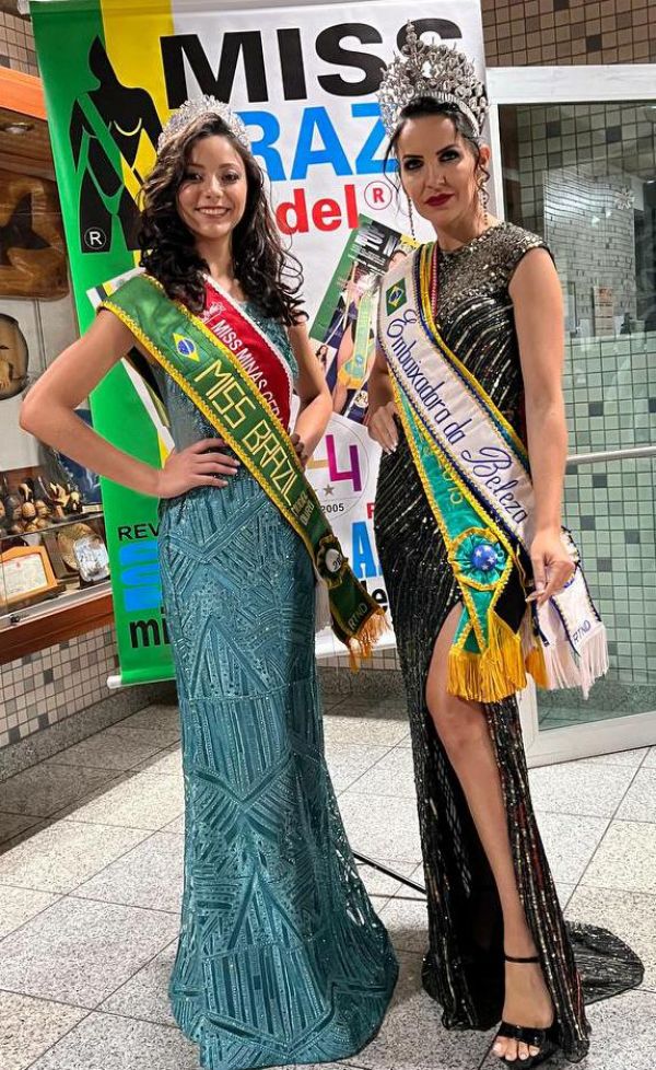Jornal Ponto - PIUMHIENSE HANDRYA CRUVINEL É ELEITA MISS MODEL 2022